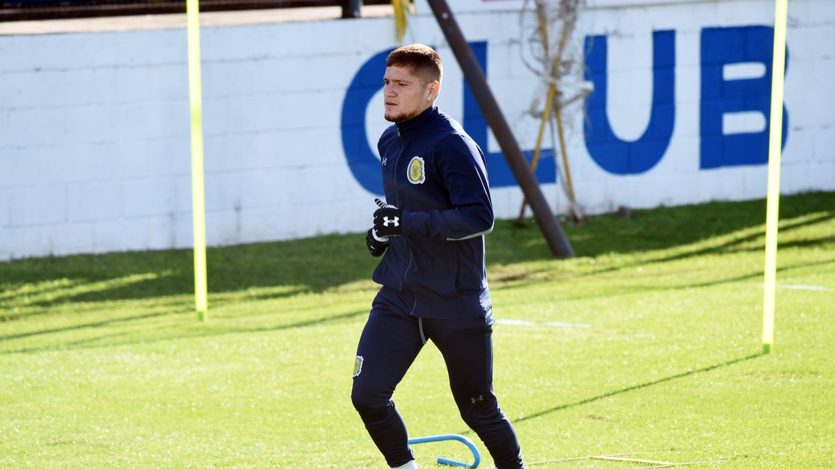 Es difícil que Central pueda tener a Gil ante Vélez
