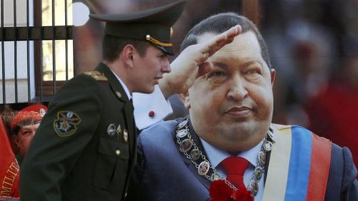 Chávez será embalsamado y expuesto siete días en el Museo Militar de ...