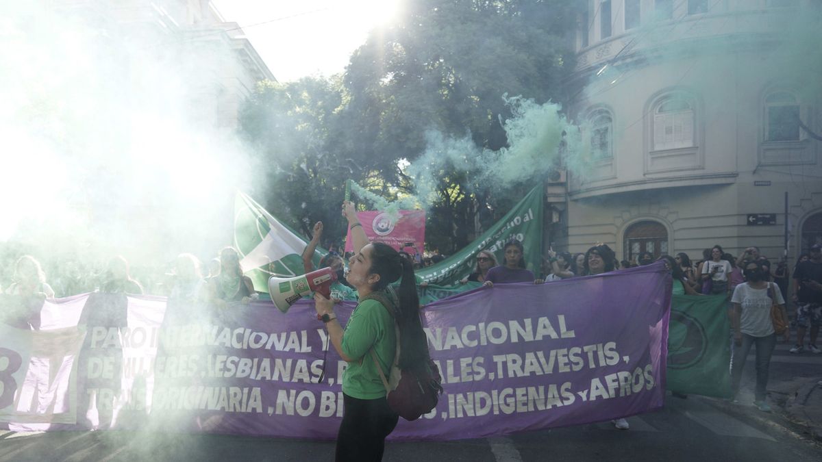 La poderosa marcha del 8M en imágenes