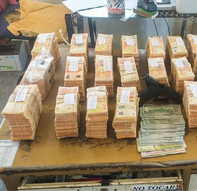 Allanaron desarmaderos en General López y secuestraron 22 millones, 7 ...