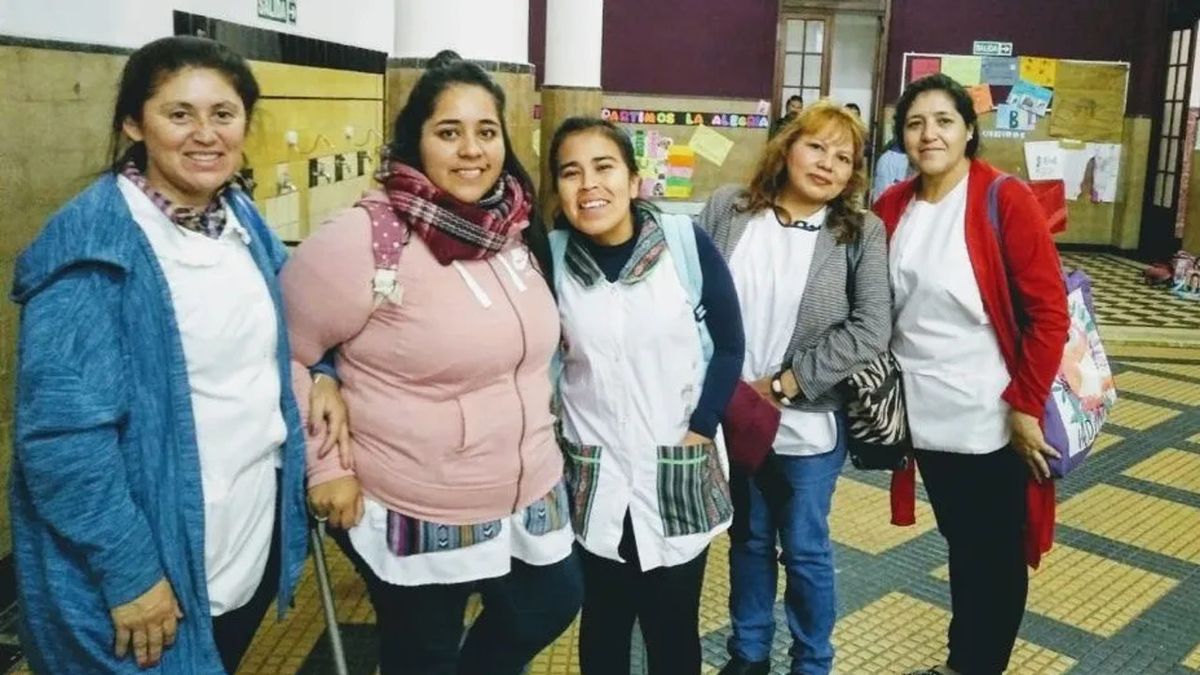Egresaron las primeras siete maestras de la Villa 31 en Retiro