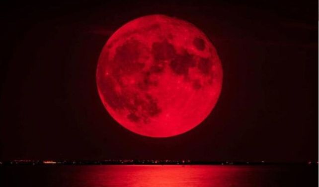 Hoy la luna se tiñe de rojo: un fenómeno astronómico único que se verá ...