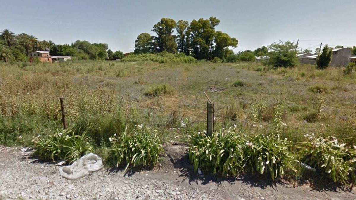 Encontraron a un bebé calcinado en un descampado en La Plata