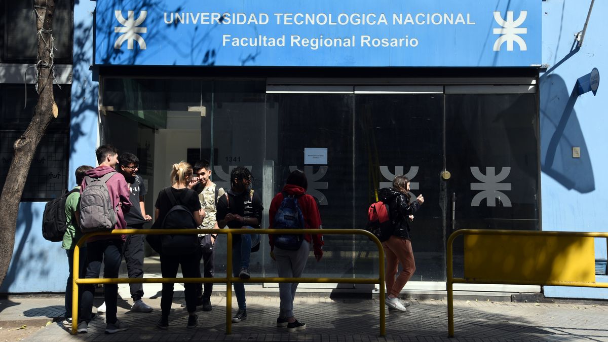La UTN tuvo que retrasar el inicio de clases por la alta cantidad de ...