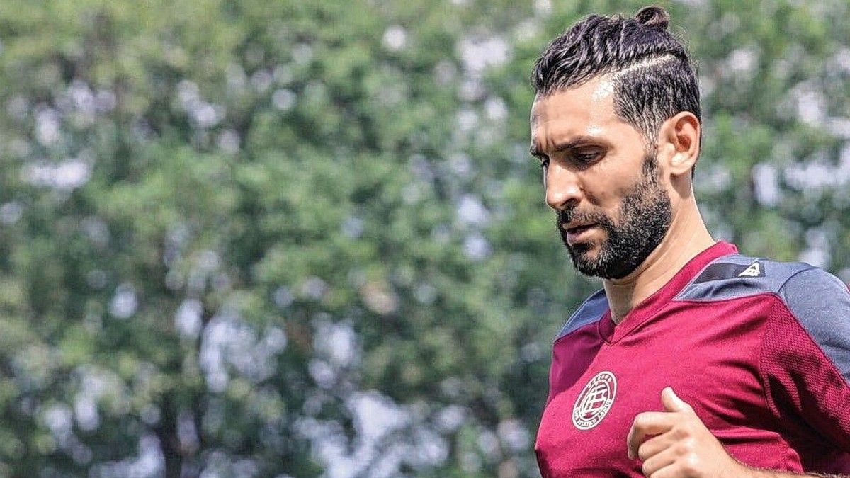 Valeri se unió a Lanús y plasmó su regreso tras 10 años