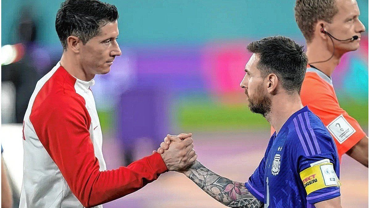 Lewandowski eligió a Messi como candidato a Balón de Oro